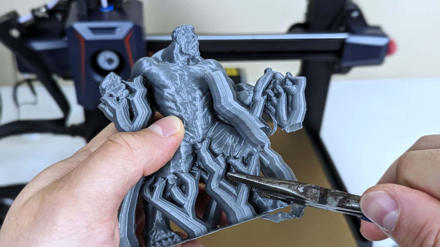 How to Remove Supports From 3D Prints (The Easy Way)